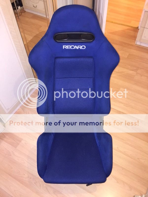Blue DC5 Recaro Seat - Mint Condition | EK9.org JDM EK9 Honda Civic ...